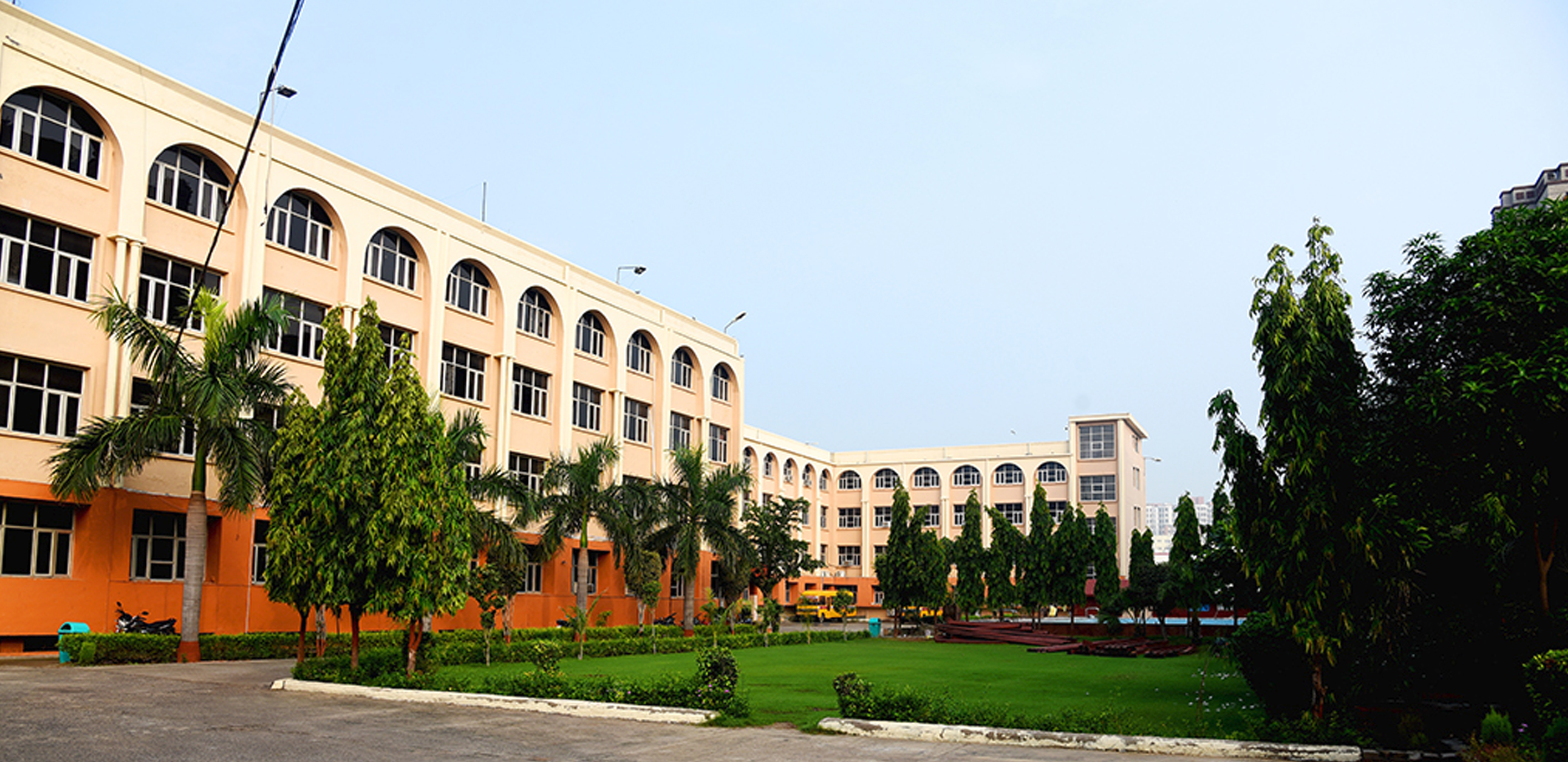 Leadership at Sparsh International School – Trustees & CEO